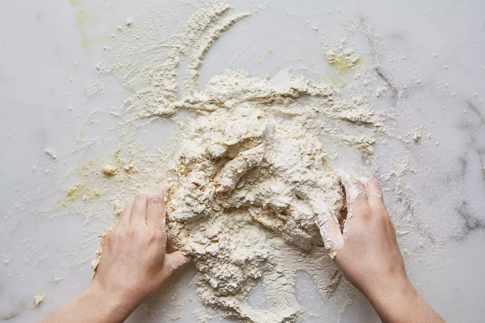 A imagem pode conter Farinha em Pó Alimentos Humanos e Pessoas