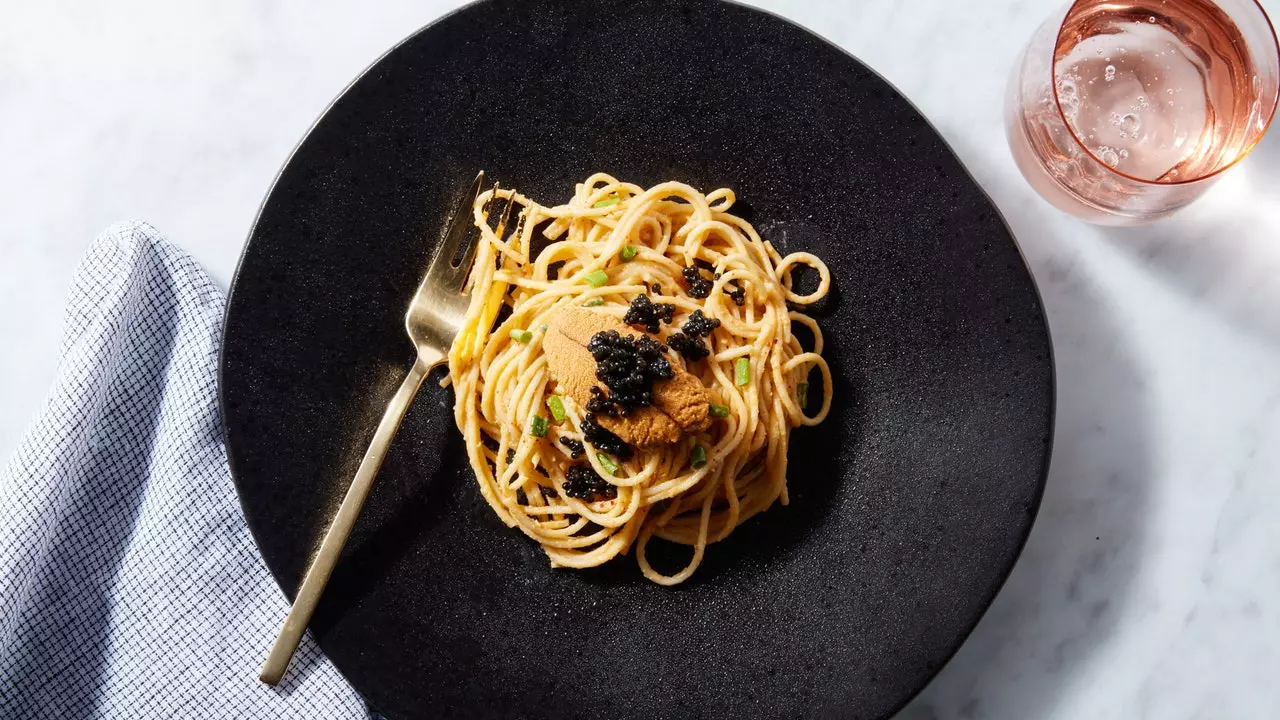 La Pasta Dello Squartatore Con Uni e Caviale