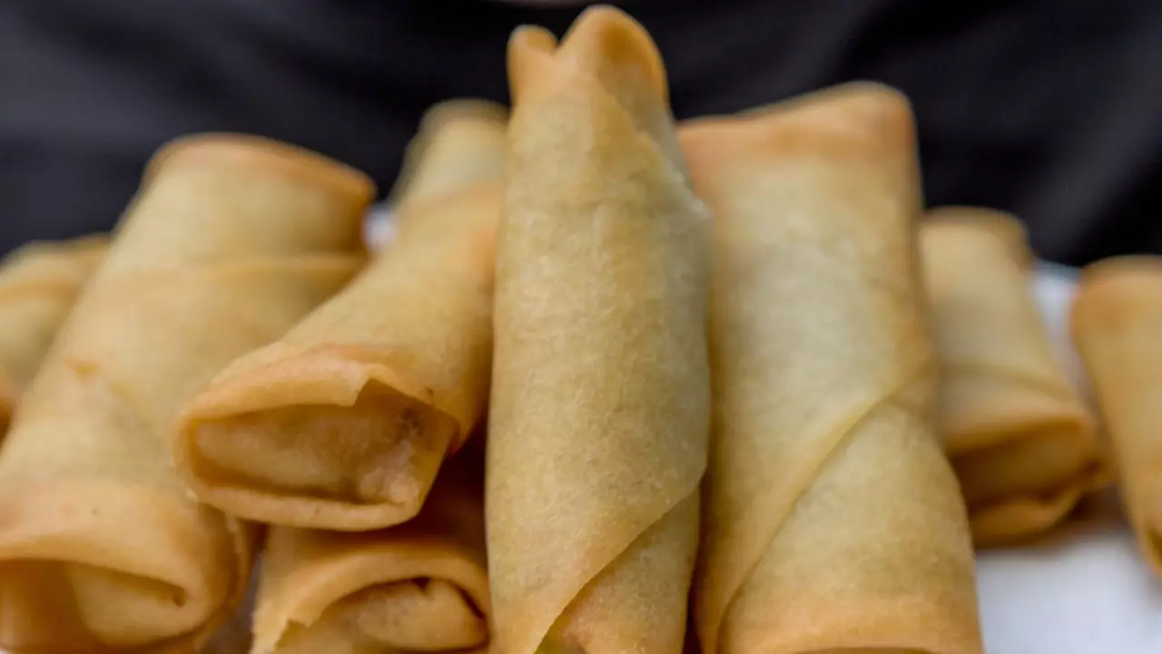 Cha Gio (Vietnamese Fried Spring Rolls)