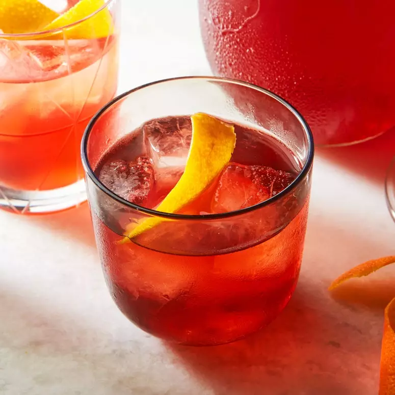 Ifoto yeScotch Boulevardier Cocktails