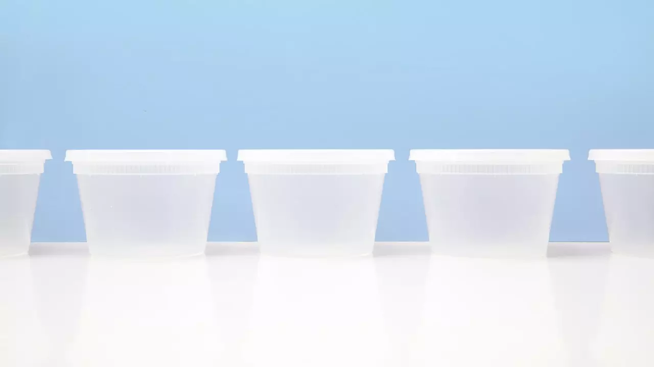 將塑料外賣容器保留多長時間？
