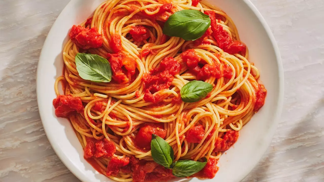 Salsa di burro, pomodoro e cipolla di mia madre