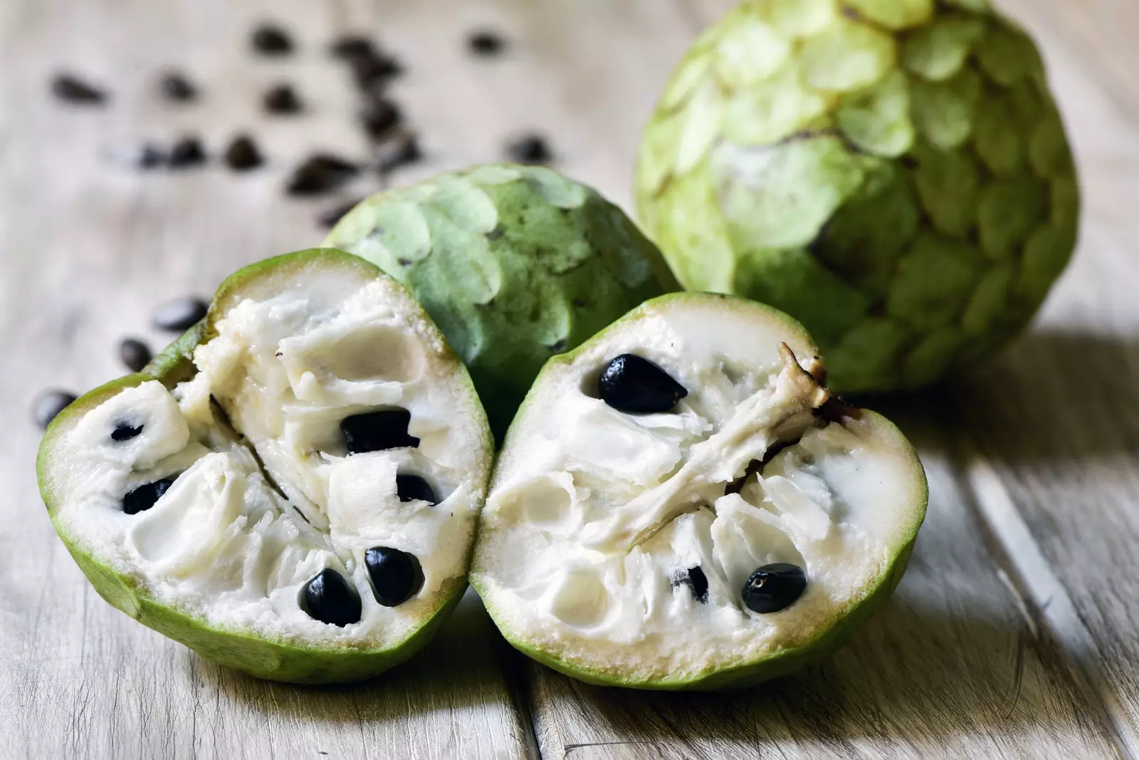 Bild kann Uebst Plant Food Zitrus Uebst Lime Grapefruit a Produzéiere enthalen