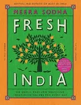 Фота вокладкі кулінарнай кнігі Fresh India з зялёным і аранжавым фонам.