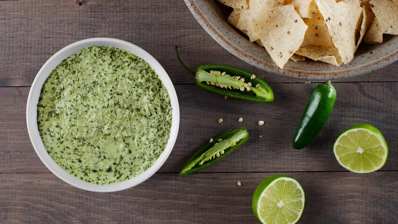 Hogyan készítsünk zöldszószt, Austin kedvenc titkos receptes salsáját