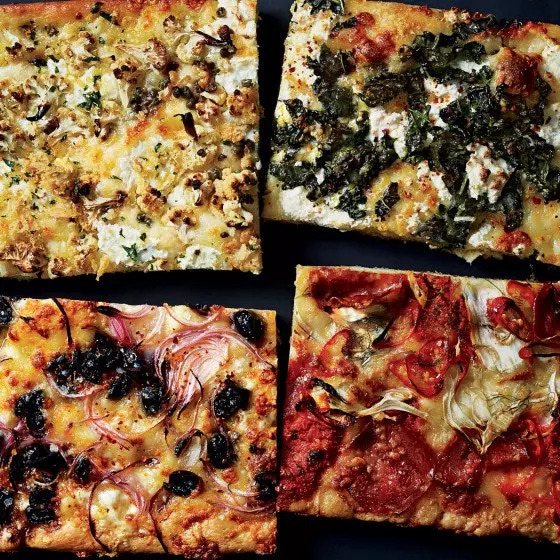 Attēlā var būt ēdiens un pica