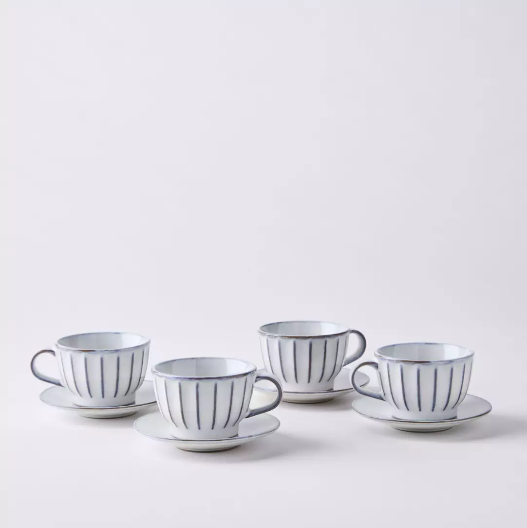La imatge pot contenir: Tassa de cafè, Tassa, Plat, Ceràmica i Bol
