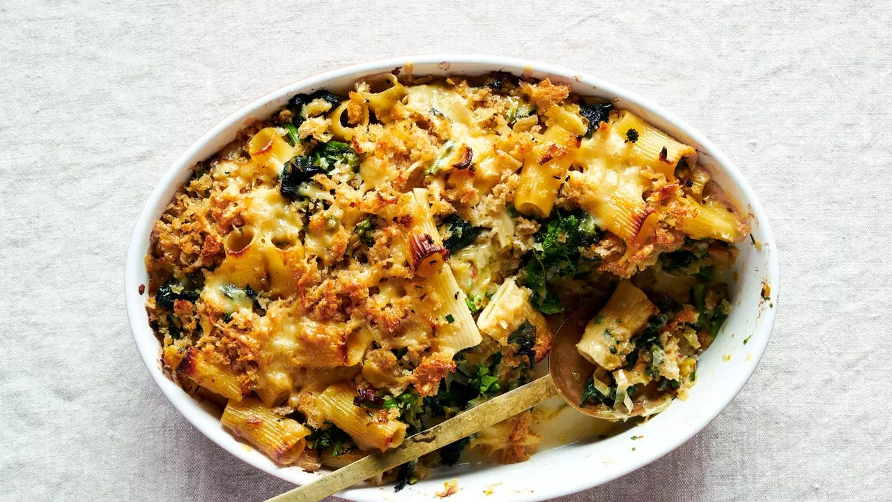 Pittige Gebakte Pasta Met Cheddar en Broccoli Rabe