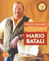 Prent bevat dalk: Mario Batali, mens, persoon, advertensie, plakkaat, brosjure, papier en pamflet