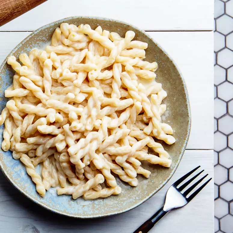 Prent bevat dalk Cutlery Fork Food Macaroni and Pasta