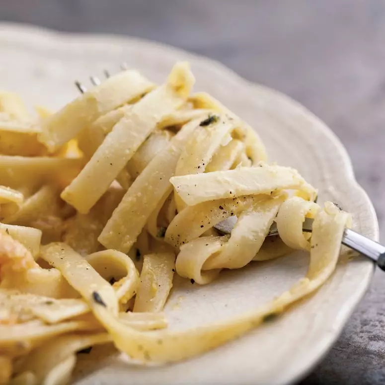 Gambar bisa ana isine Pasta lan Panganan