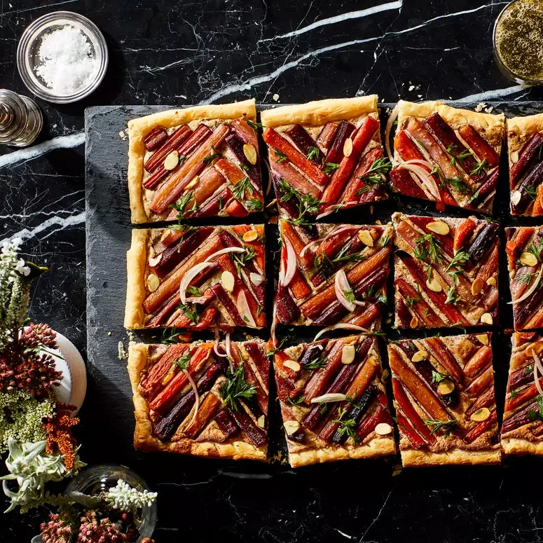 Une des meilleures recettes de carottes Tarte aux carottes avec garniture à la ricotta et aux amandes