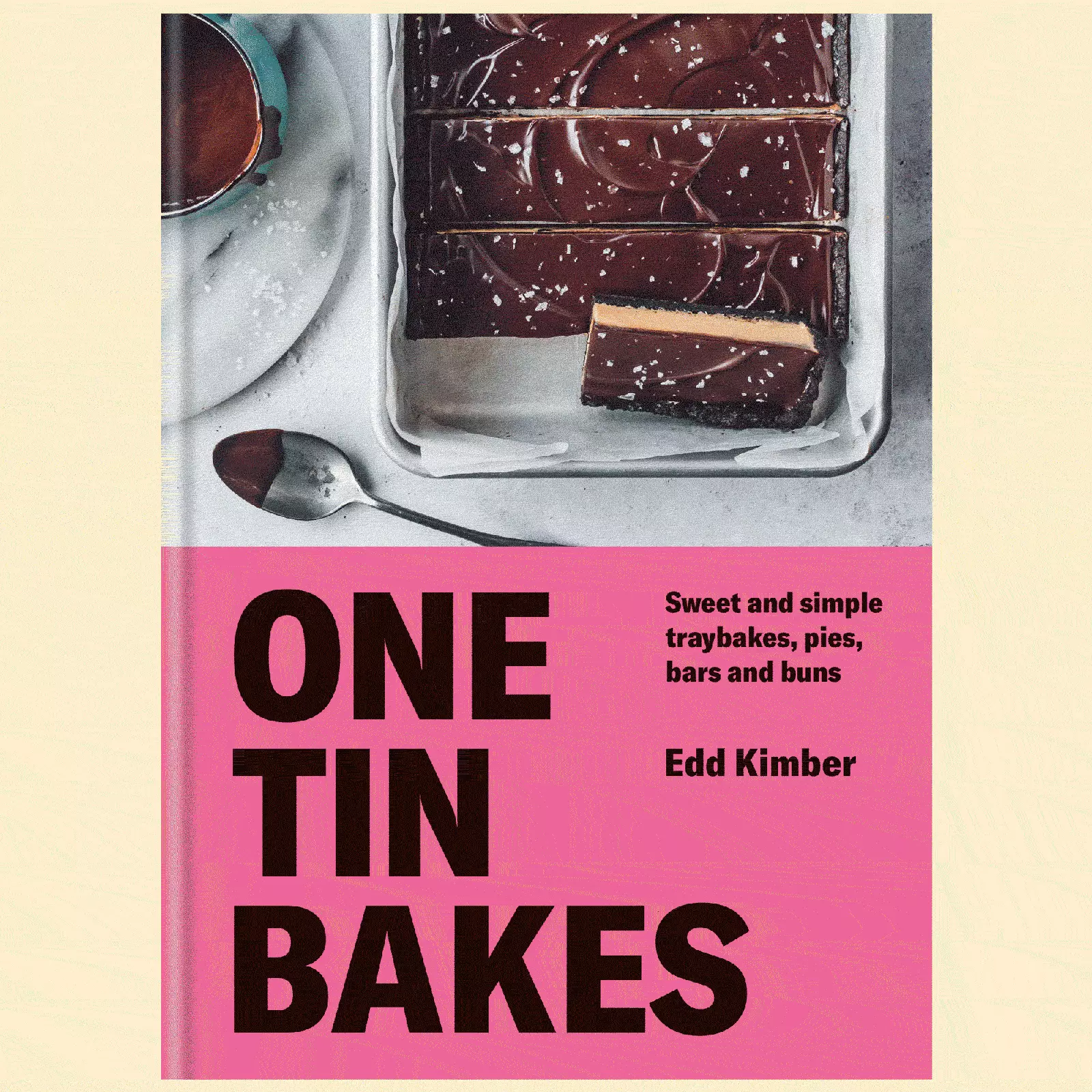 Chwazi imaj nan 'One Tin Bakes' pa Edd Kimber.