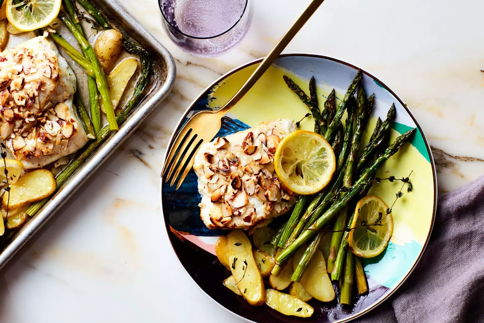 Kuva saattaa sisältää ruokailuvälineet Spoon Plant Food Dish Meal Meal Vihannes ja parsa