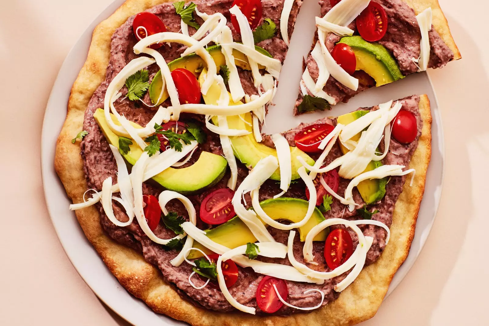 Bild kann Food Hot Dog Brout Pizza a Pita enthalen