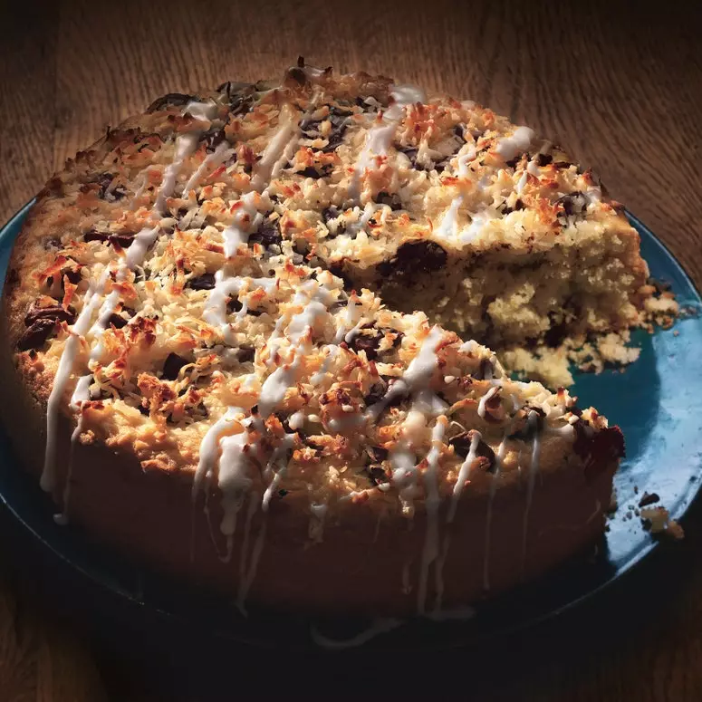 Mynd gæti innihaldið Food Desert Cake Plant og Afmæliskaka