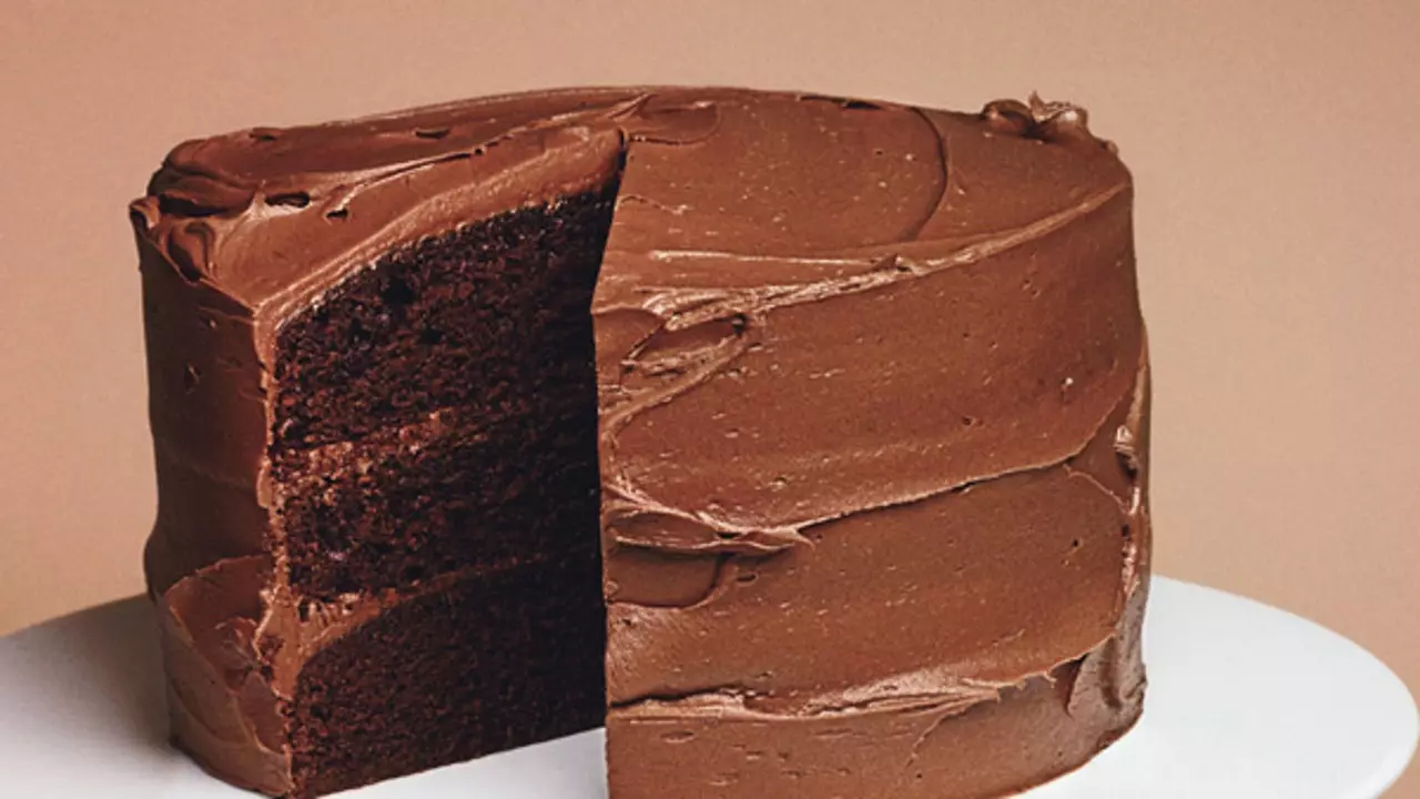 चॉकलेट मेयोनेझ केक