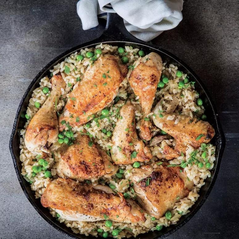 La imagen puede contener comida plato planta cena y cena