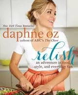 Prent bevat dalk: Daphne Oz, mens, persoon en teks