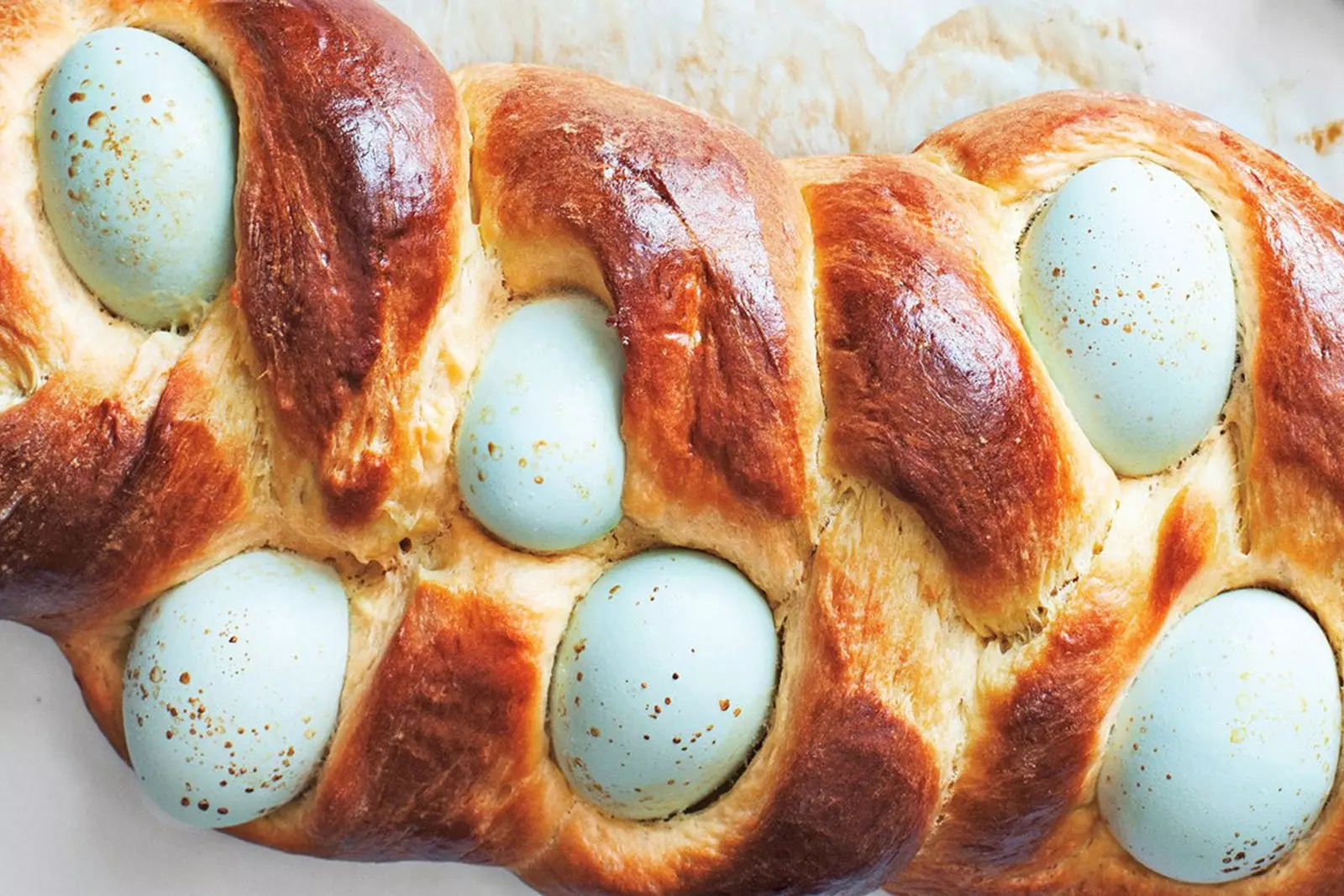 Как да си направим индивидуални руски великденски хлябове за Великден | Епикурен