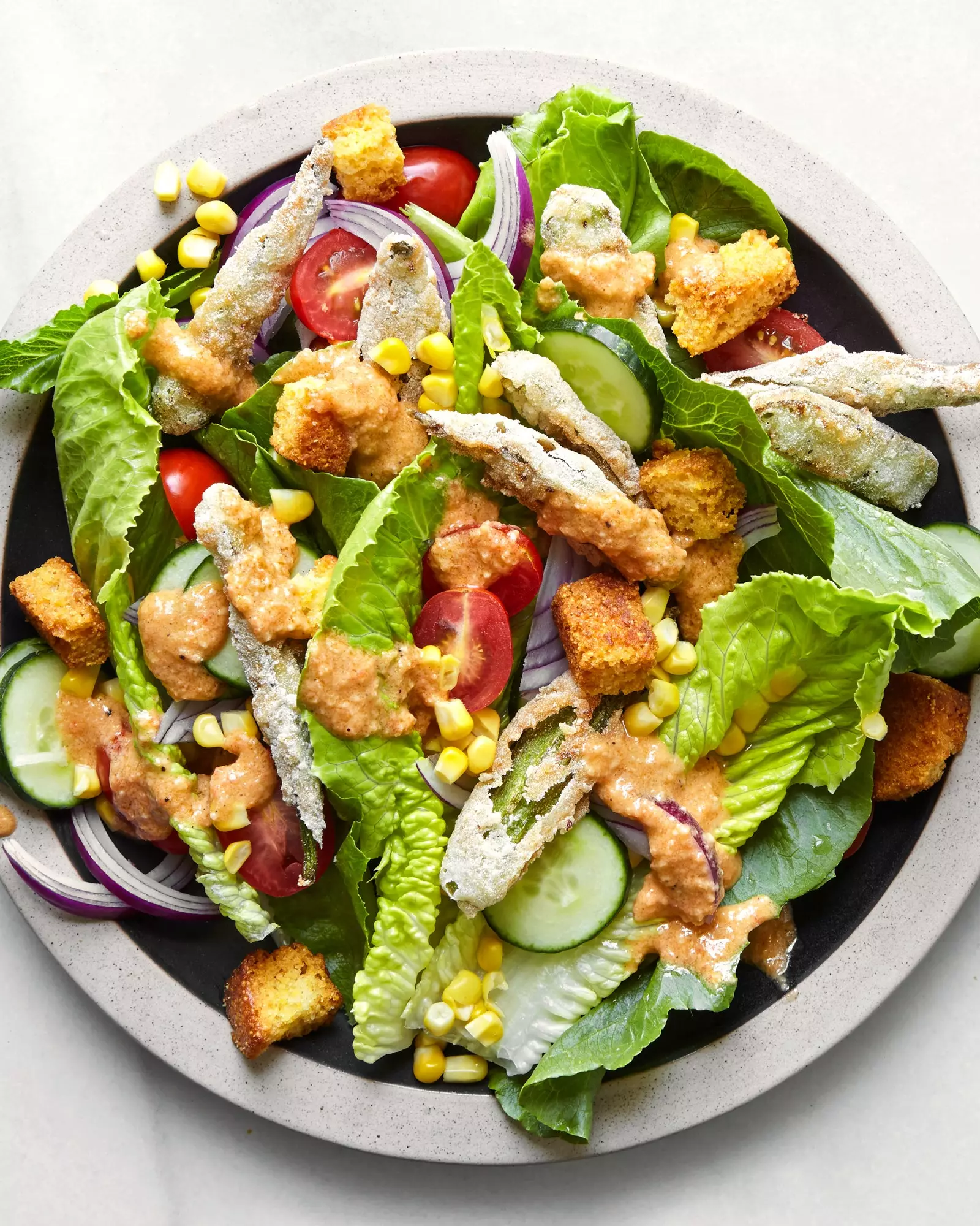 Yees duab ntawm Creole Caesar Salad