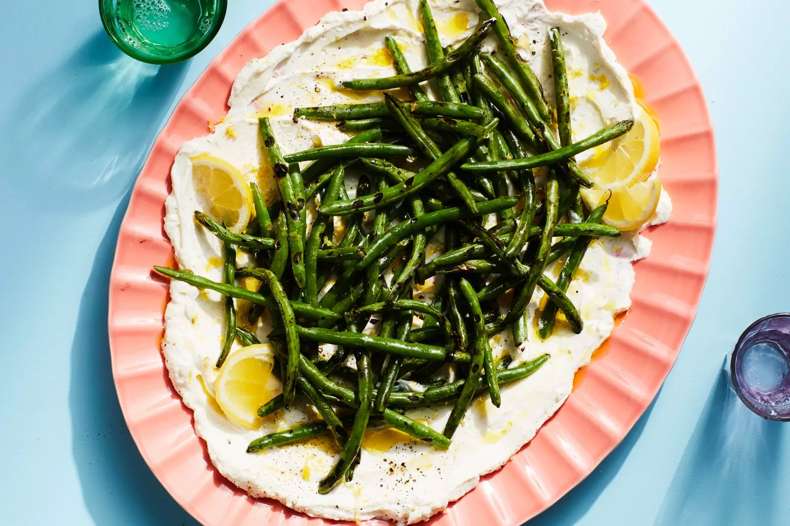 Is é ceann dár n-oidis pónairí glasa is fearr leat pónairí glasa grilled le ricotta agus líomóid