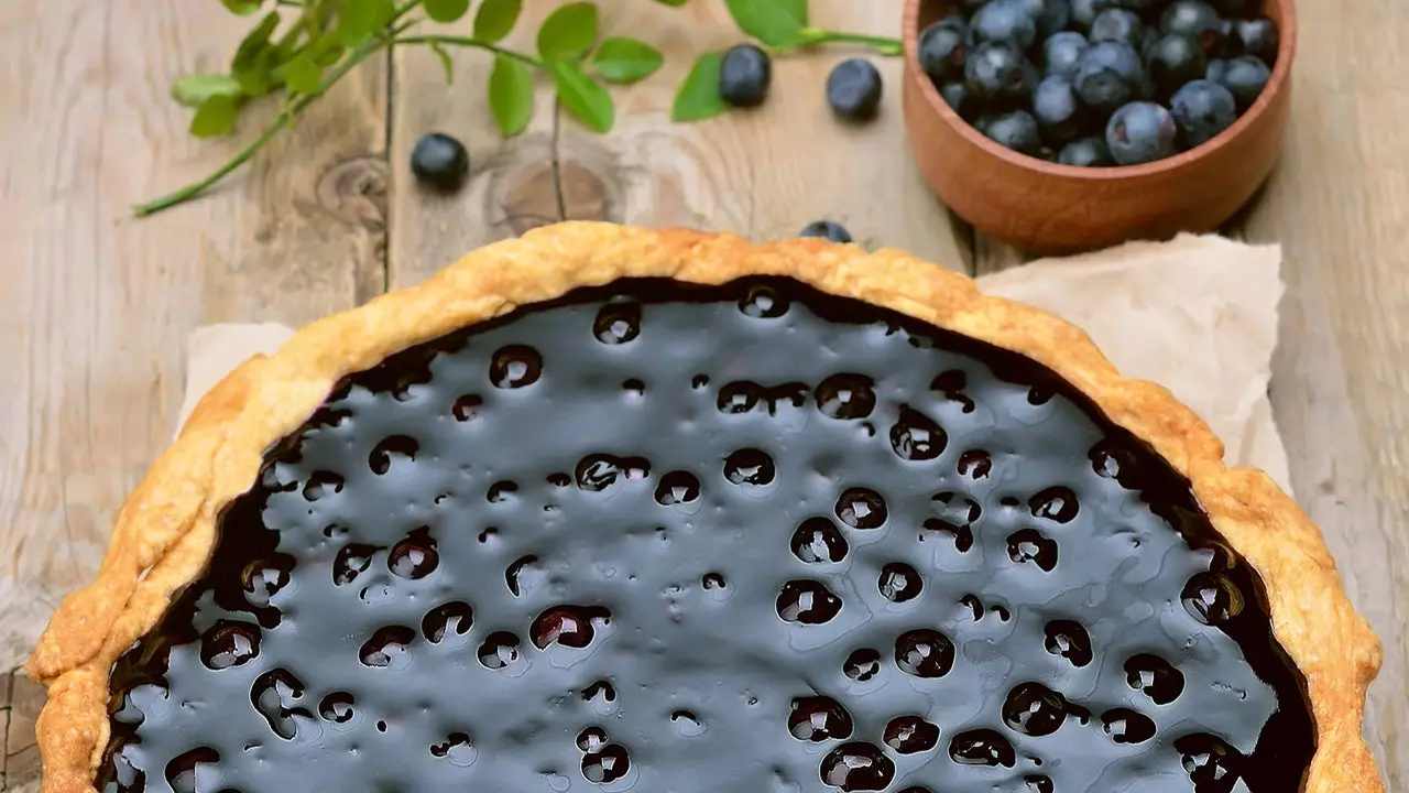 Pie Blueberry Segar Wajah Terbuka