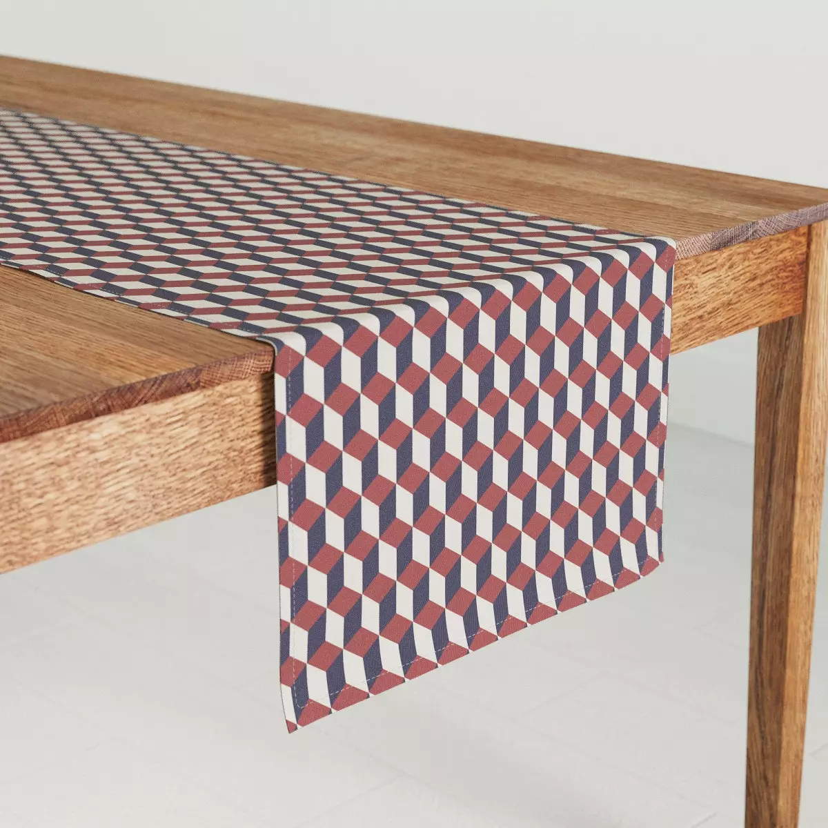 Bild kann enthalen: Tablecloth, Furniture, Tabletop, Table, Rug, and Coffee Table