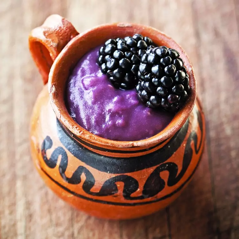Purple Atole de Zarzamoras—atole blackberry oleh Fany Gerson