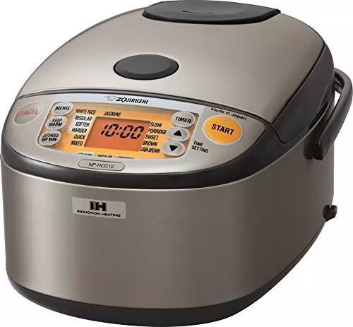 Ôfbylding kin befetsje: Cooker, Appliance, Slow Cooker, Helmet, Clothing, Apparel, en Disk