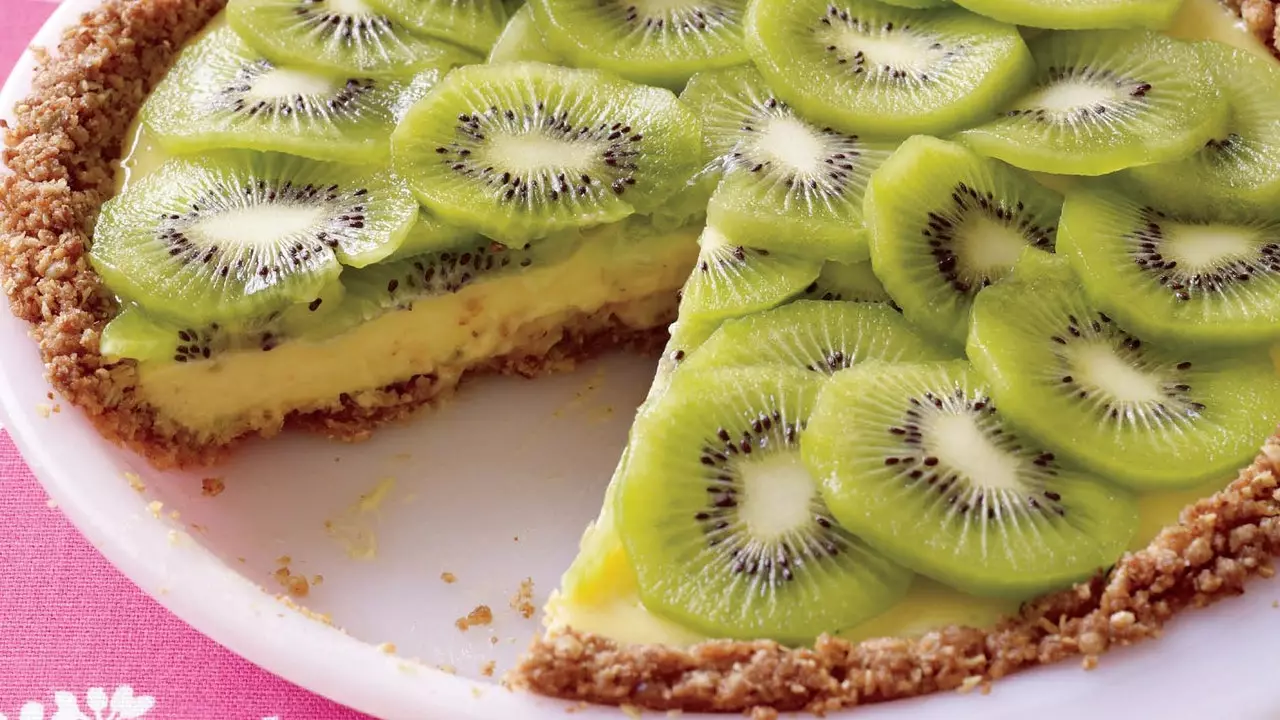 Pie ya chokaa ya Kiwi