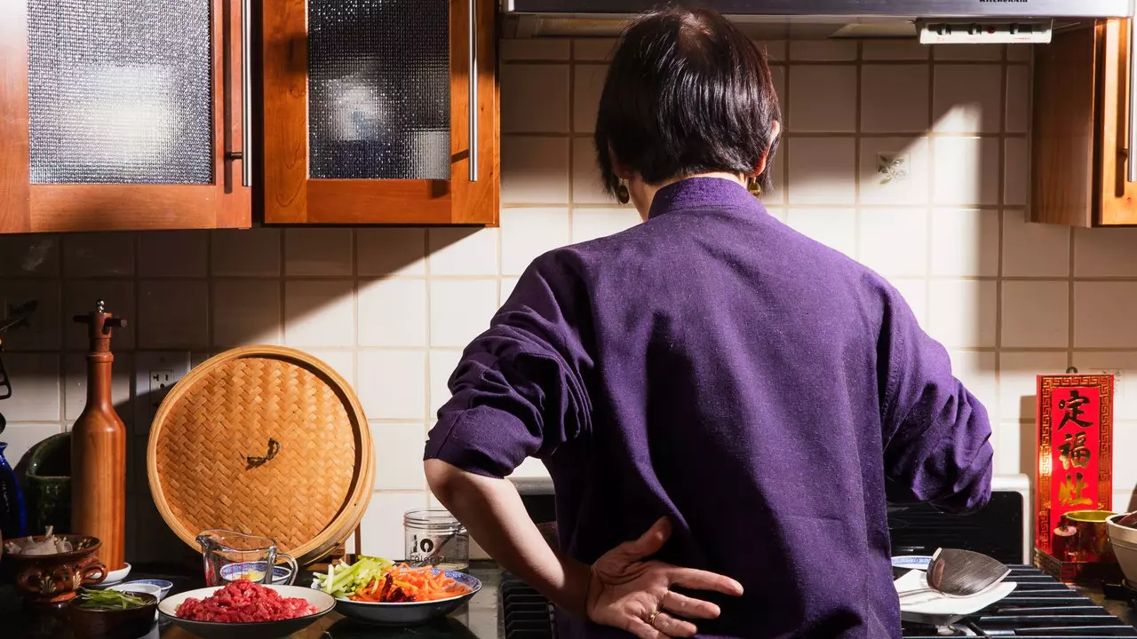 Խոհարարություն Կայ Դաոյի՝ չինական բանջարեղենի կտրողի հետ