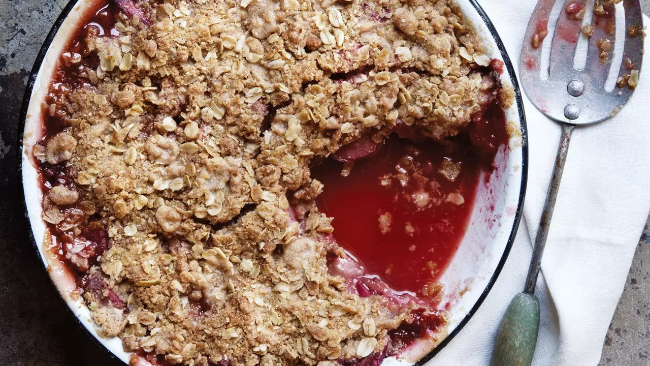 I-Strawberry-Rhubarb Crisp